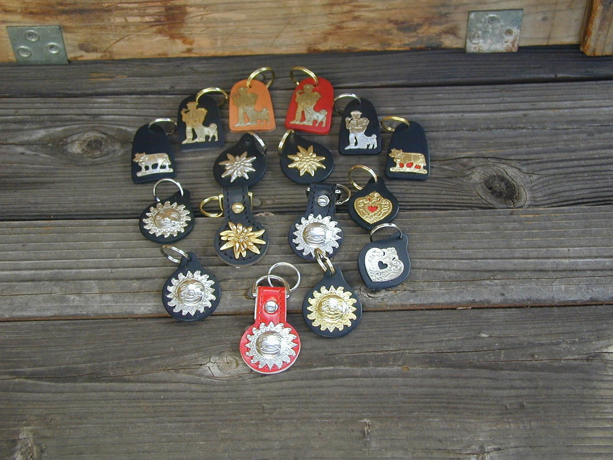Classic Swiss Key Ring – Alpen Schatz Europe
